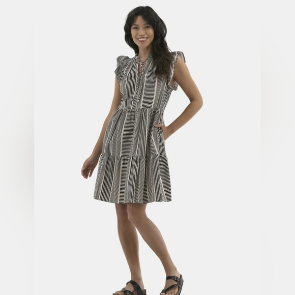 Time and Tru | Dresses | Time And Tru Black And White Striped Mini ...